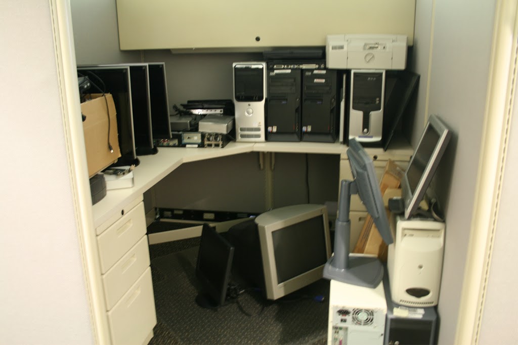 Pre-orders and Hidden Computers - Her Interactive